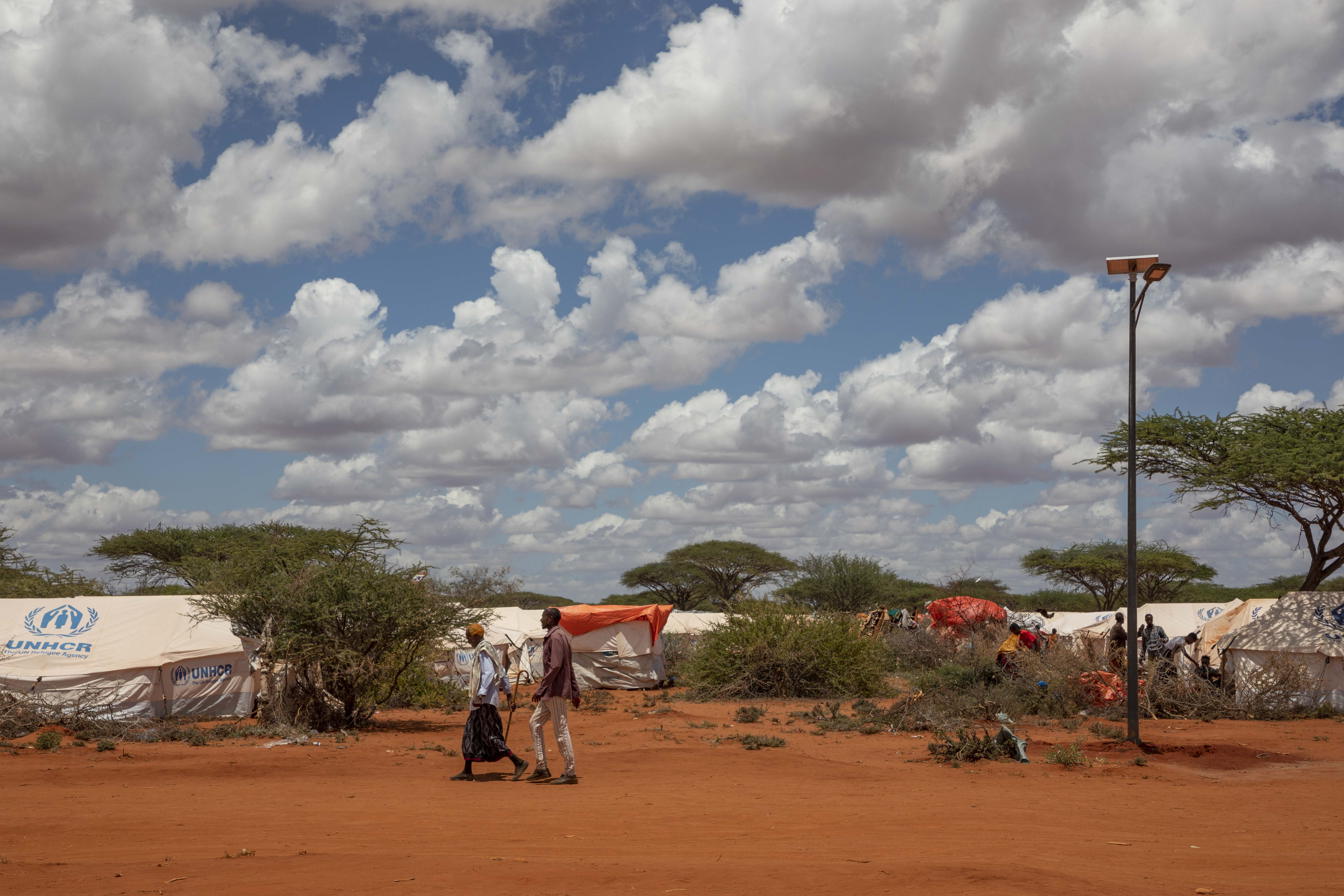 Solar streetlights help brighten remote towns in Ethiopia’s Somali ...