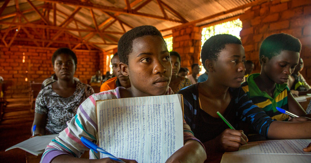 UNHCR releases draft outlining a new global refugee deal | UNHCR Africa