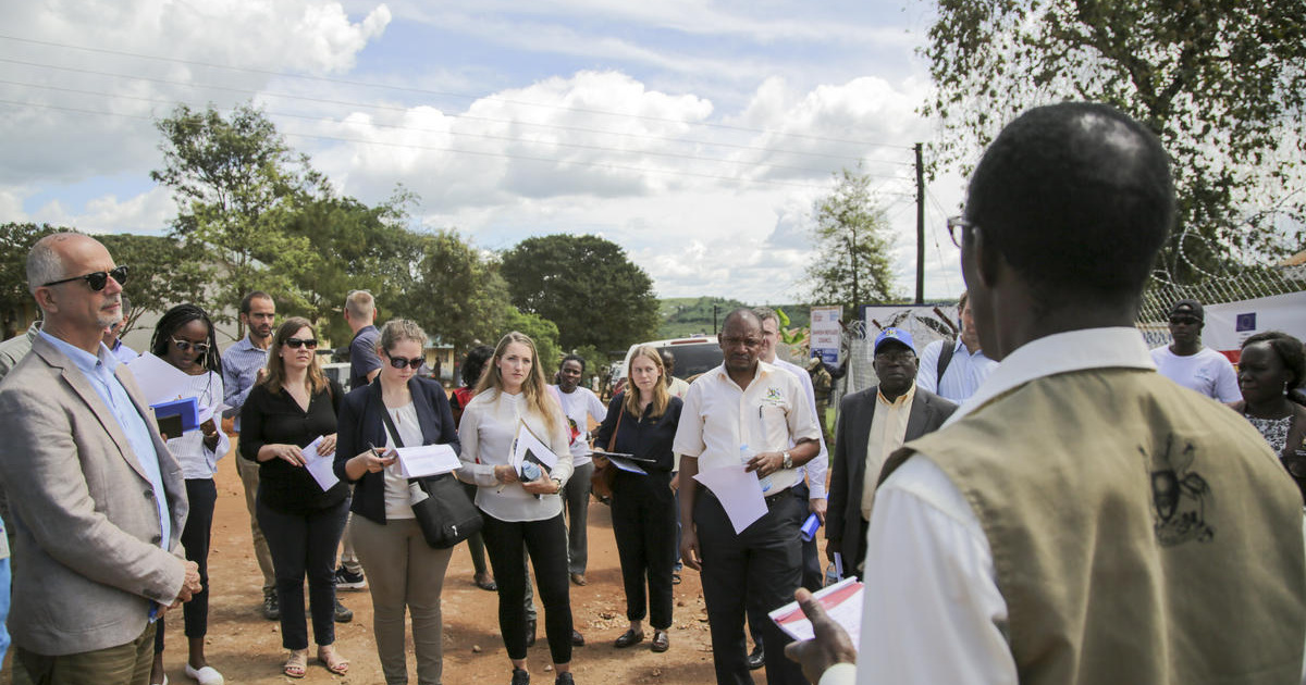 UNHCR takes donors to Kyaka II settlement as flow of DRC refugees ...