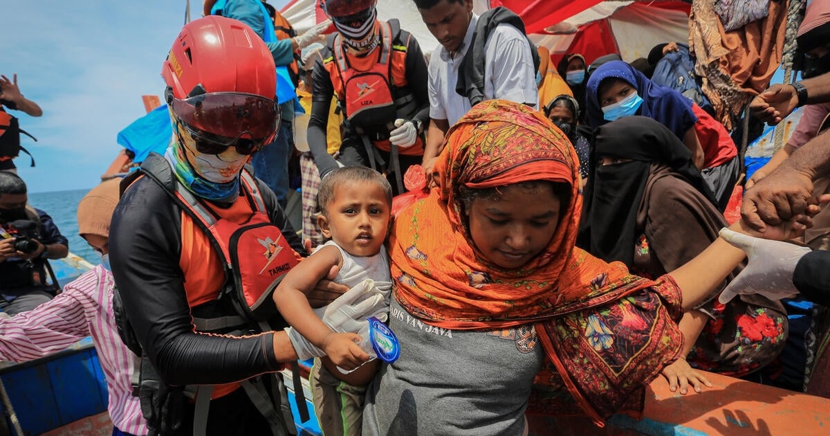 More refugees risk dangerous sea journeys from Myanmar as crisis ...