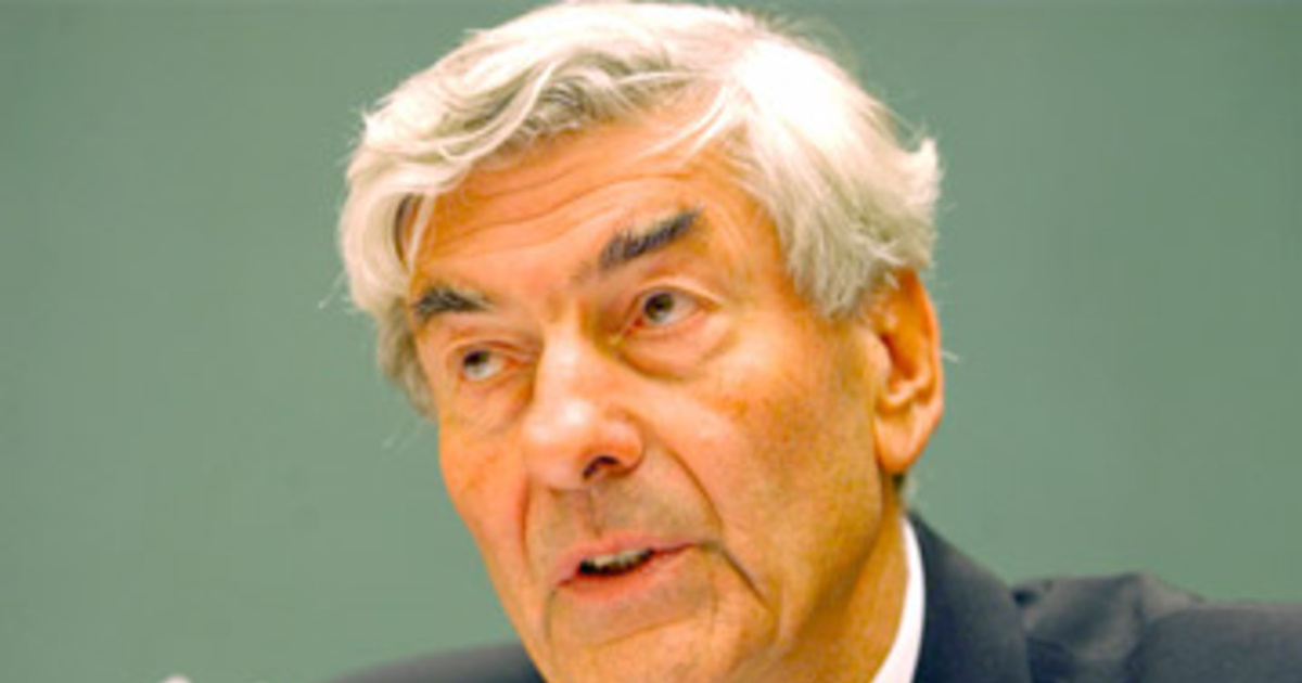 Lubbers outlines progress, challenges as ExCom session opens | UNHCR ...