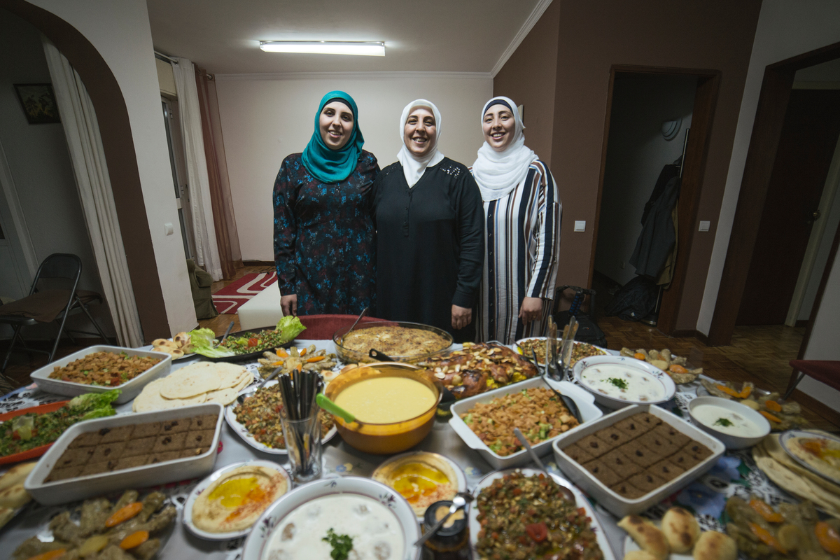 Syrian family cook up new possibilities in Portugal | UNHCR Australia
