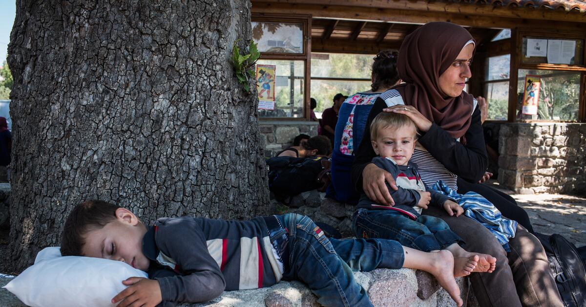 'Refugees' and 'Migrants' – Frequently Asked Questions (FAQs) | UNHCR ...