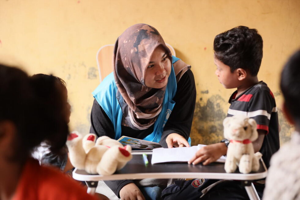 Bridging classrooms: teacher-led innovations on the front line and ...