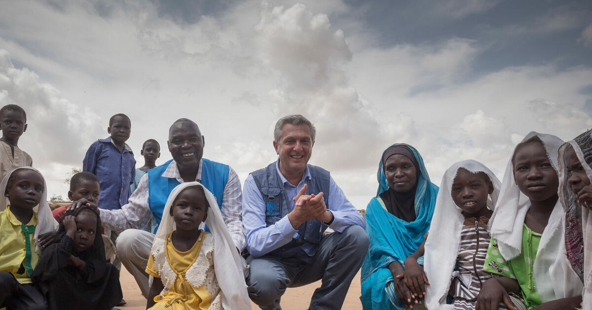 Selon le chef du HCR, une mobilisation s'impose d'urgence pour la paix ...