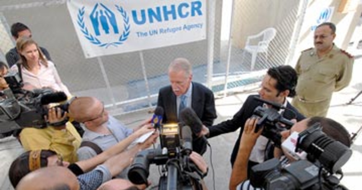 UNHCR deputy chief urges Iraqi refugees to send children to school ...
