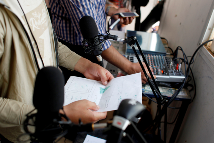 Audio-Based Communication: Radio, Listening Groups, and Beyond - UNHCR ...
