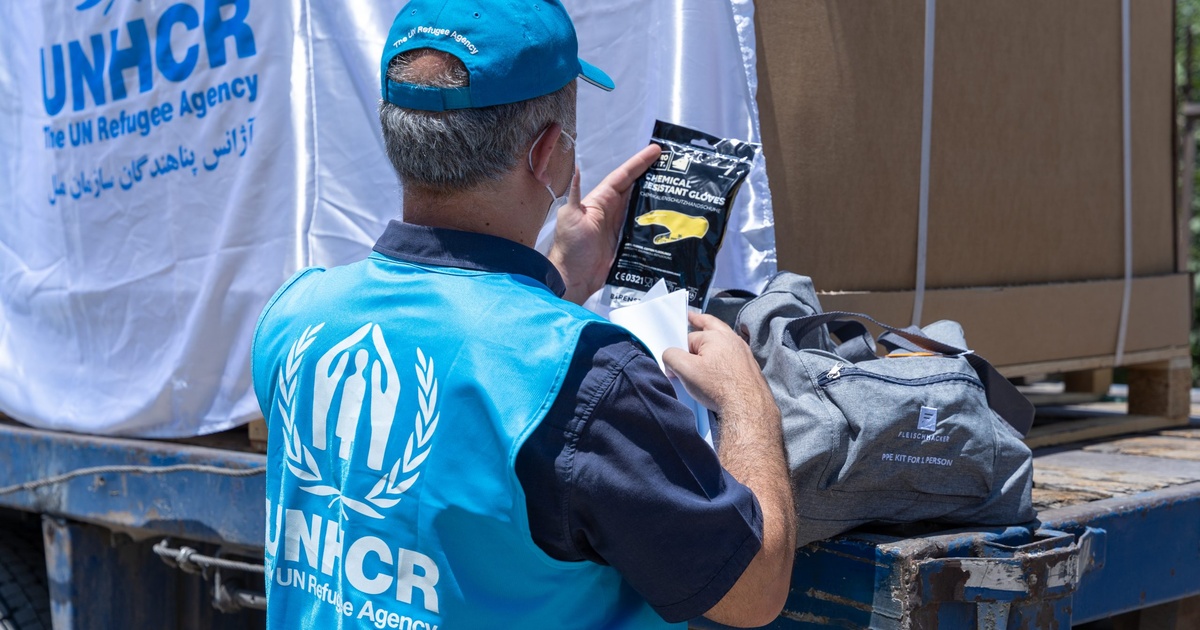 COVID-19 Response | UNHCR Iran