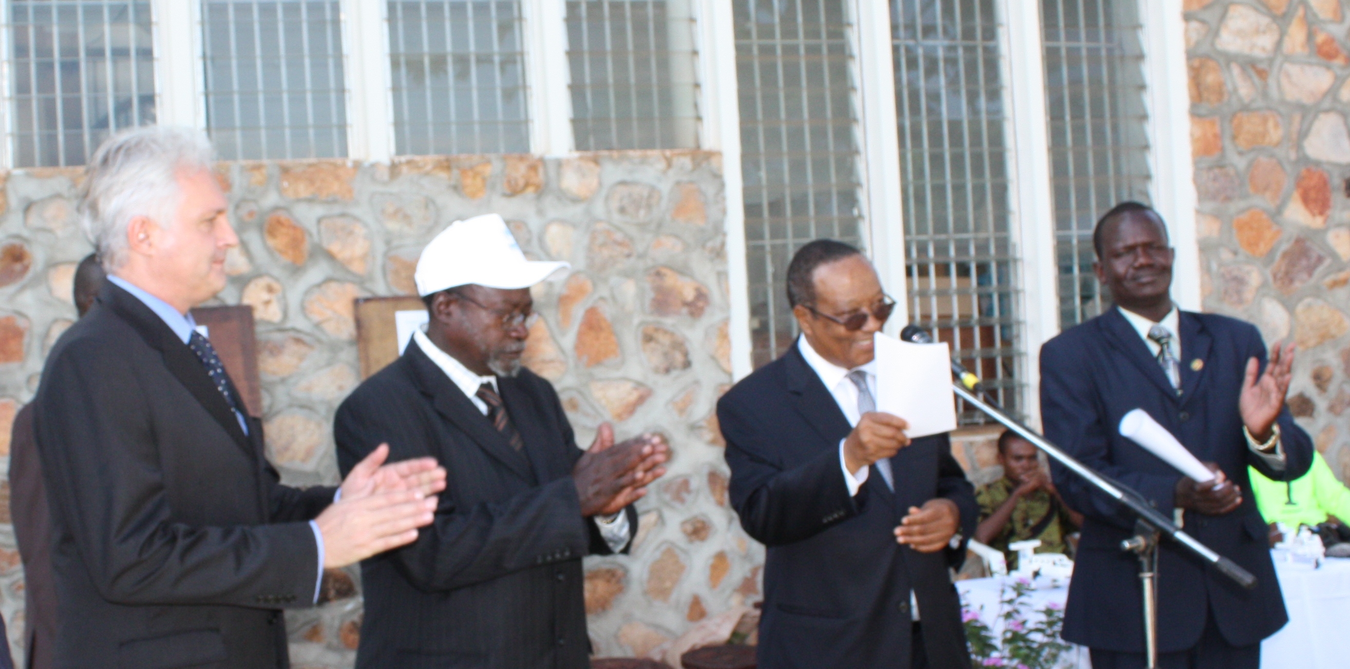 UNHCR mourns death of an architect of the 1951 Refugee Convention ...