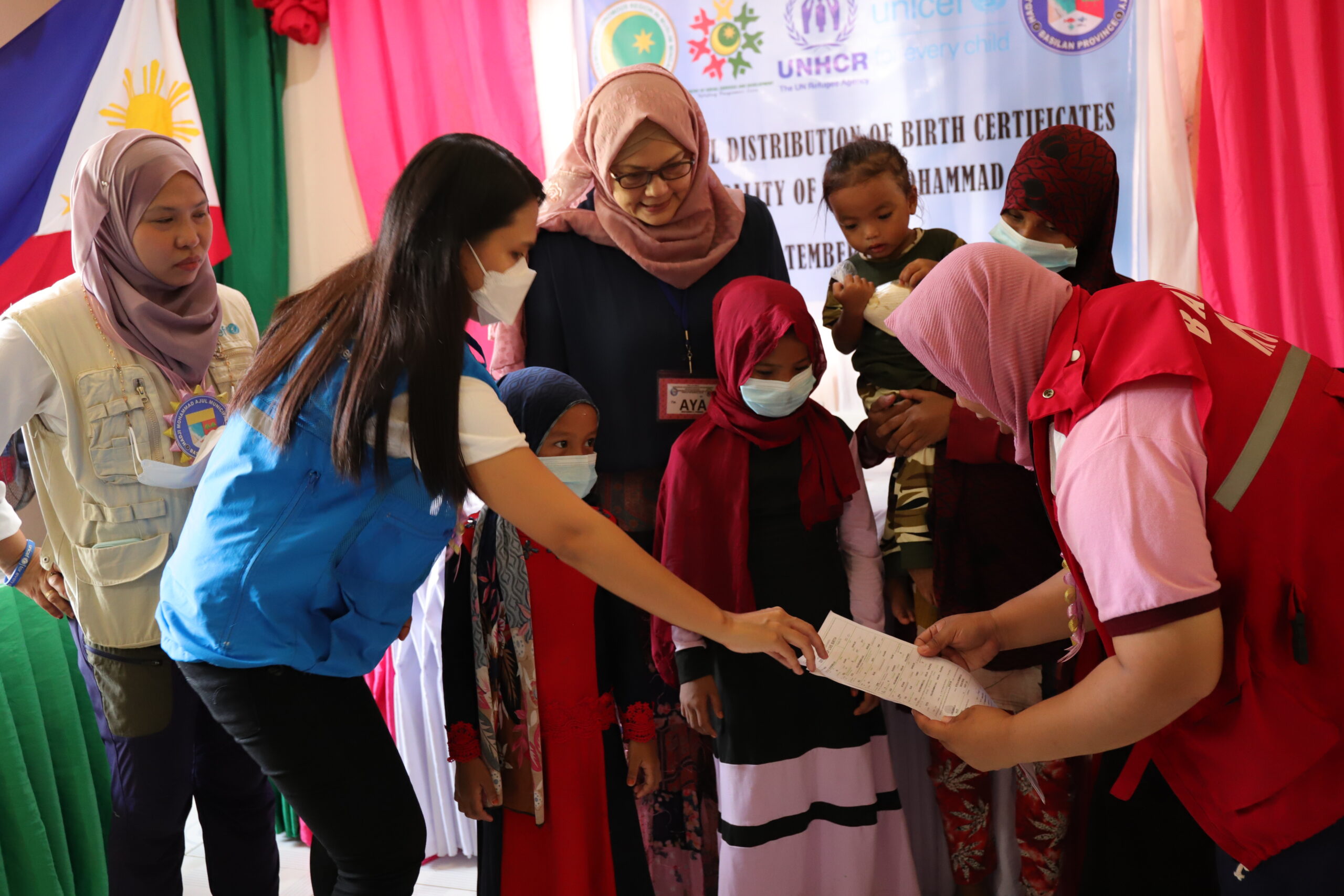 BaSulTa children at risk of statelessness and their families receive ...
