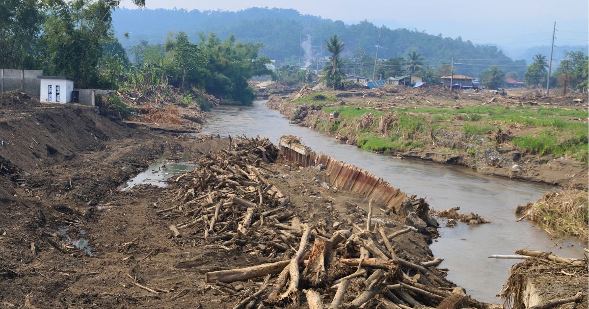 Severe Tropical Storm Kristine: UNHCR Philippines Emergency Response ...