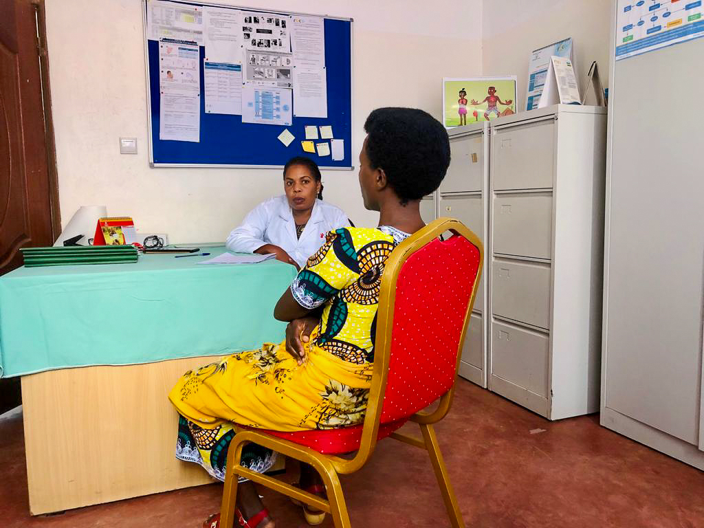 Strength in adversity: A refugee's resilience to cope with HIV | UNHCR ...