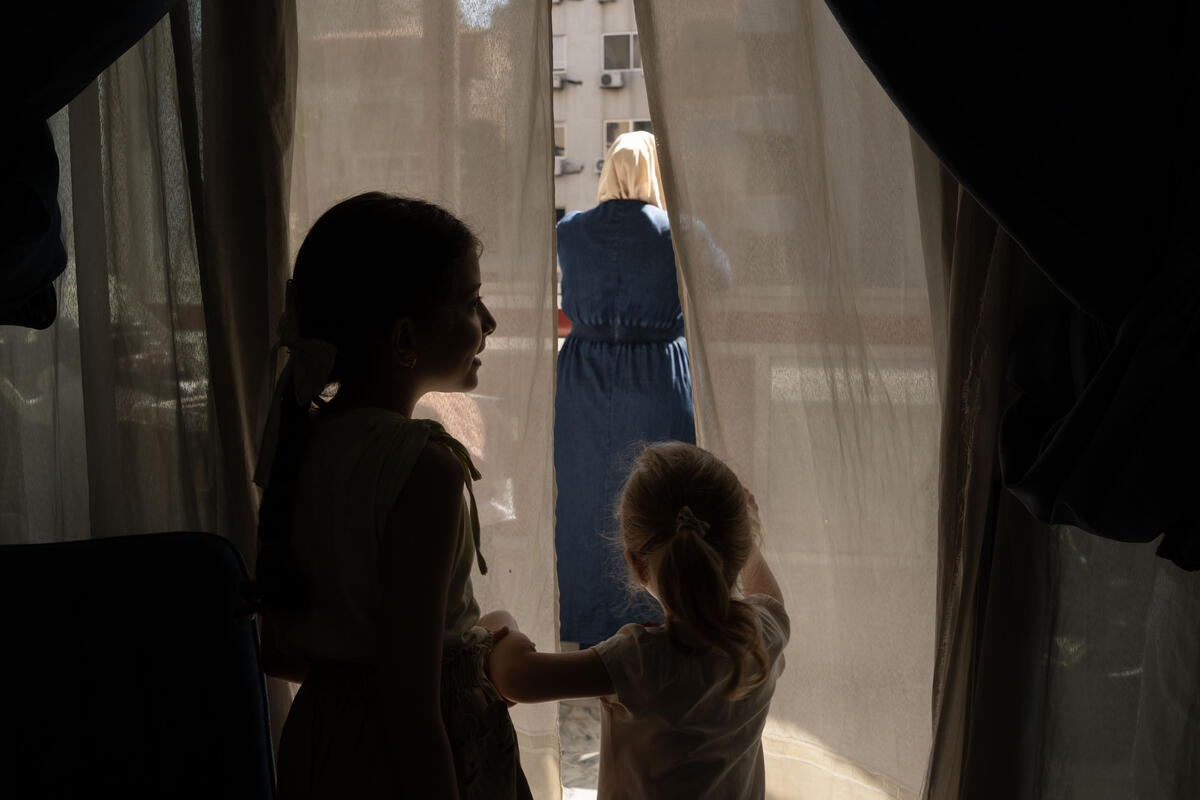 Displaced families in Lebanon yearn for peace and a return home | UNHCR