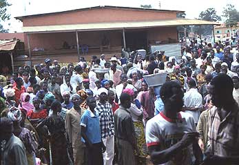 UNHCR to set up new camp after Liberian influx into Guinea | UNHCR