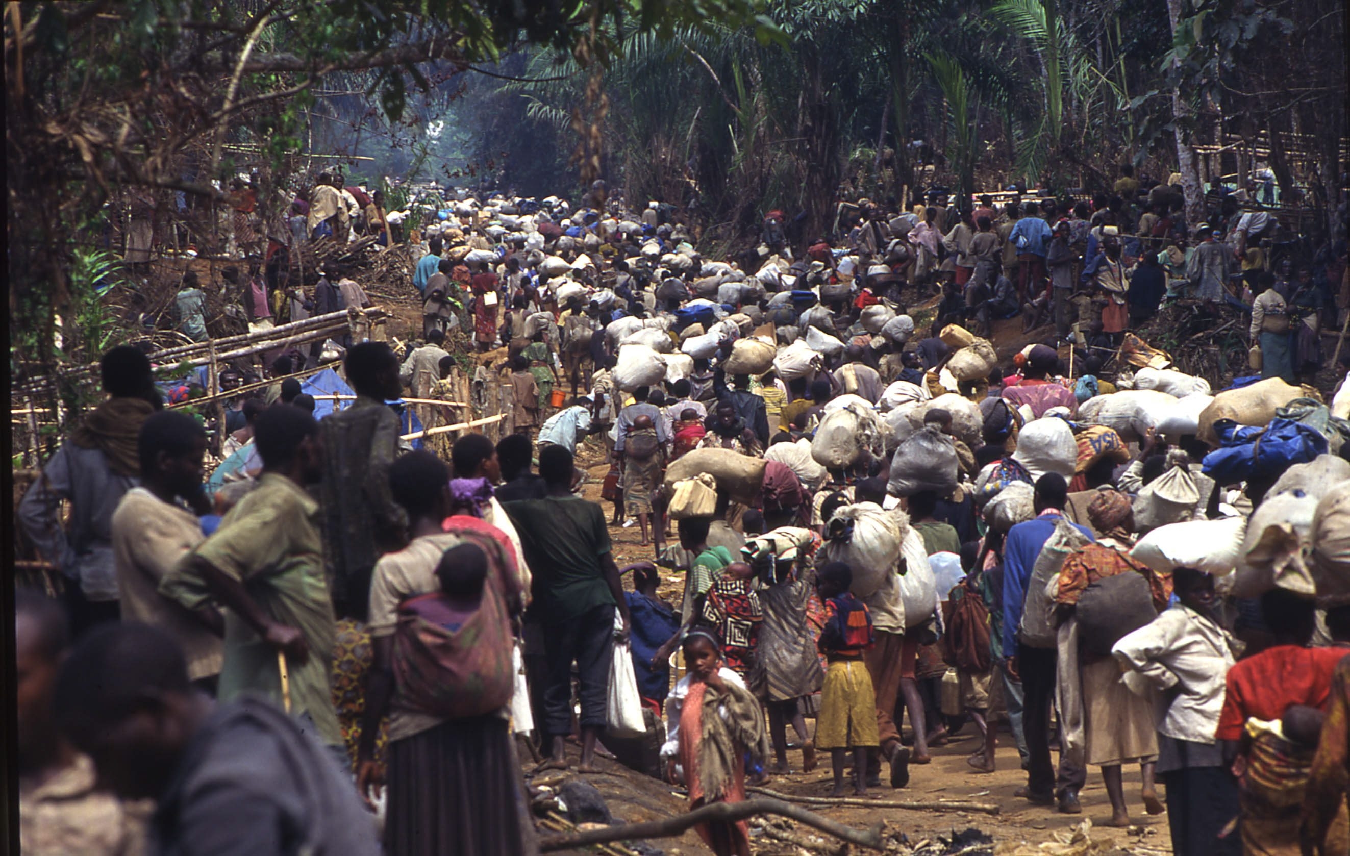 Unit plan for ages 12-14 in History: The Rwandan Crisis 1994 | UNHCR