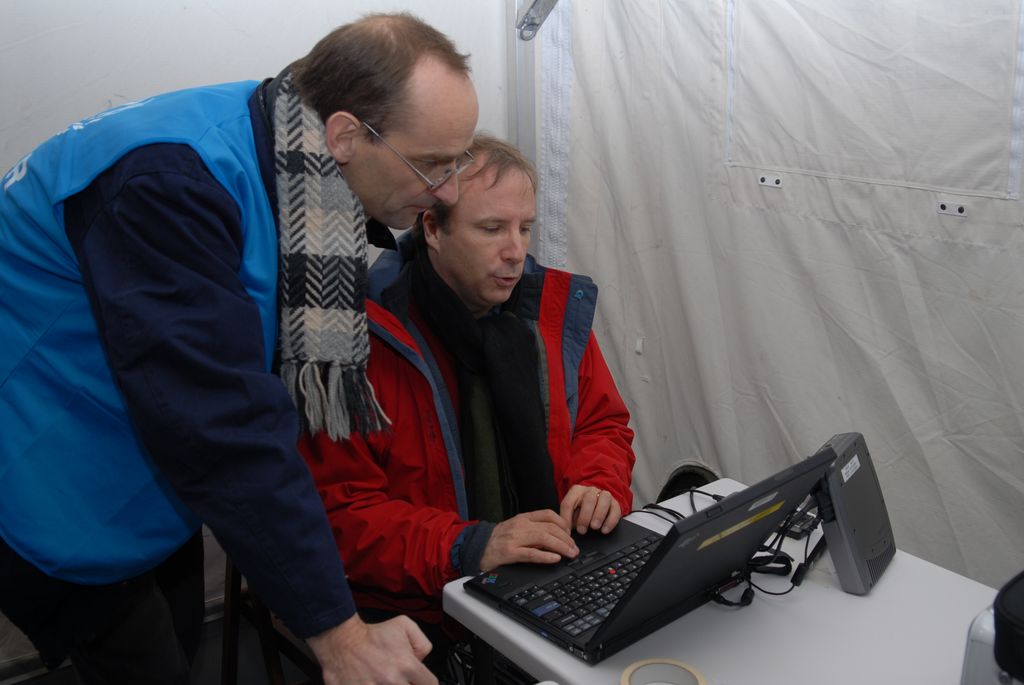 Latest UNHCR emergency training aimed at senior managers | UNHCR