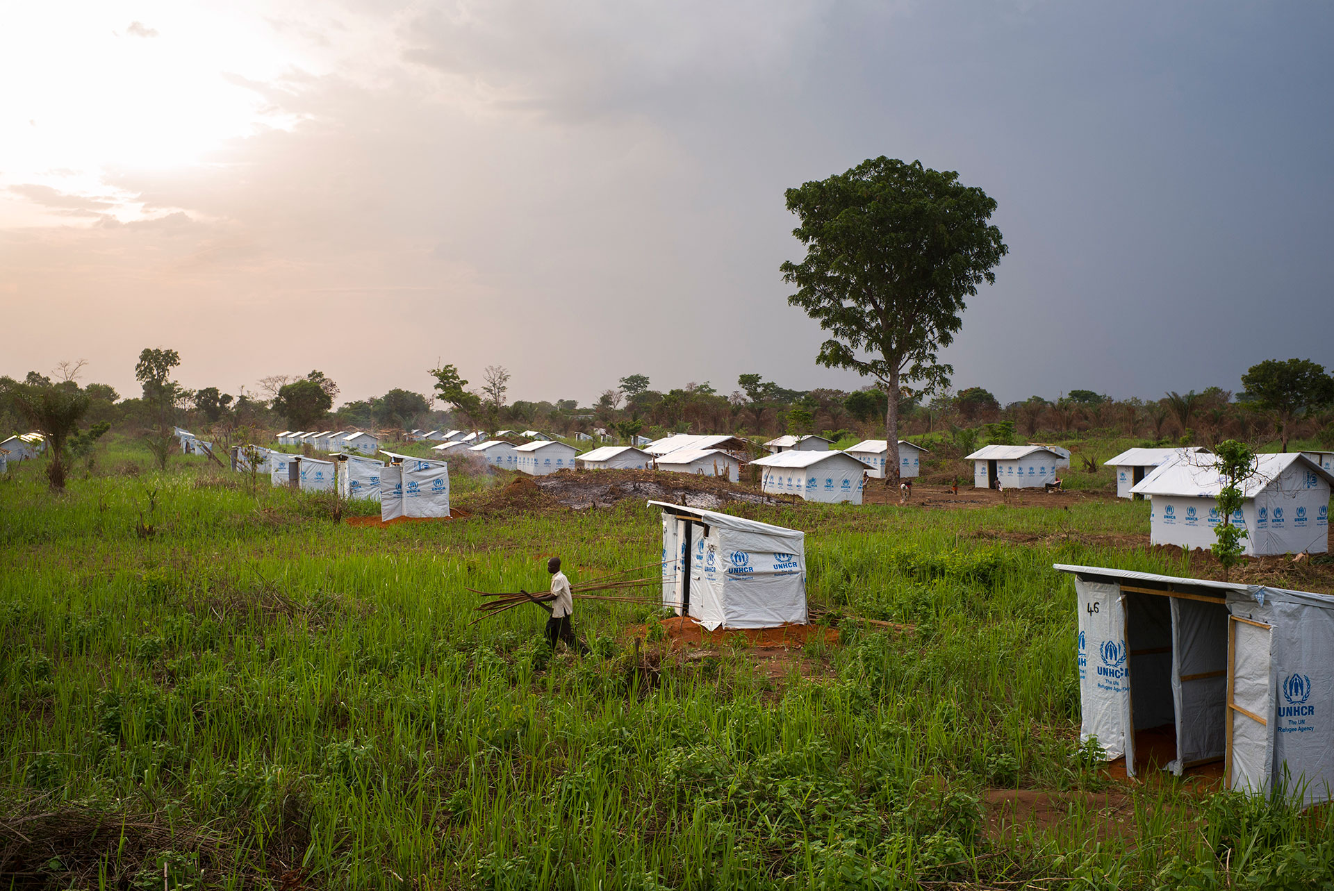 A Long and Perilous Route to Safety | UNHCR