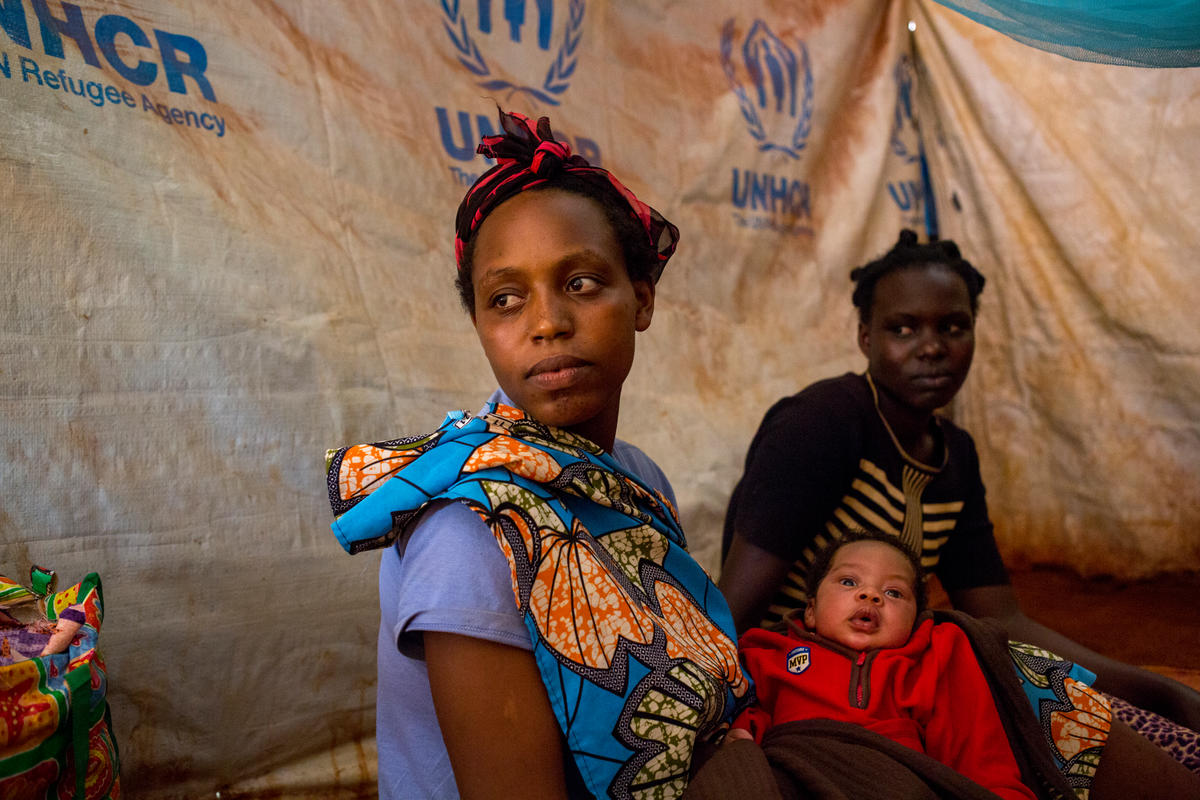 Shelter crisis adds to ordeal for refugees in Tanzania's camps | UNHCR