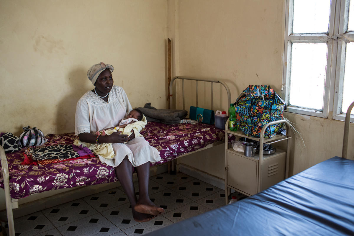 Never a quiet day in Bunj Hospital maternity ward | UNHCR
