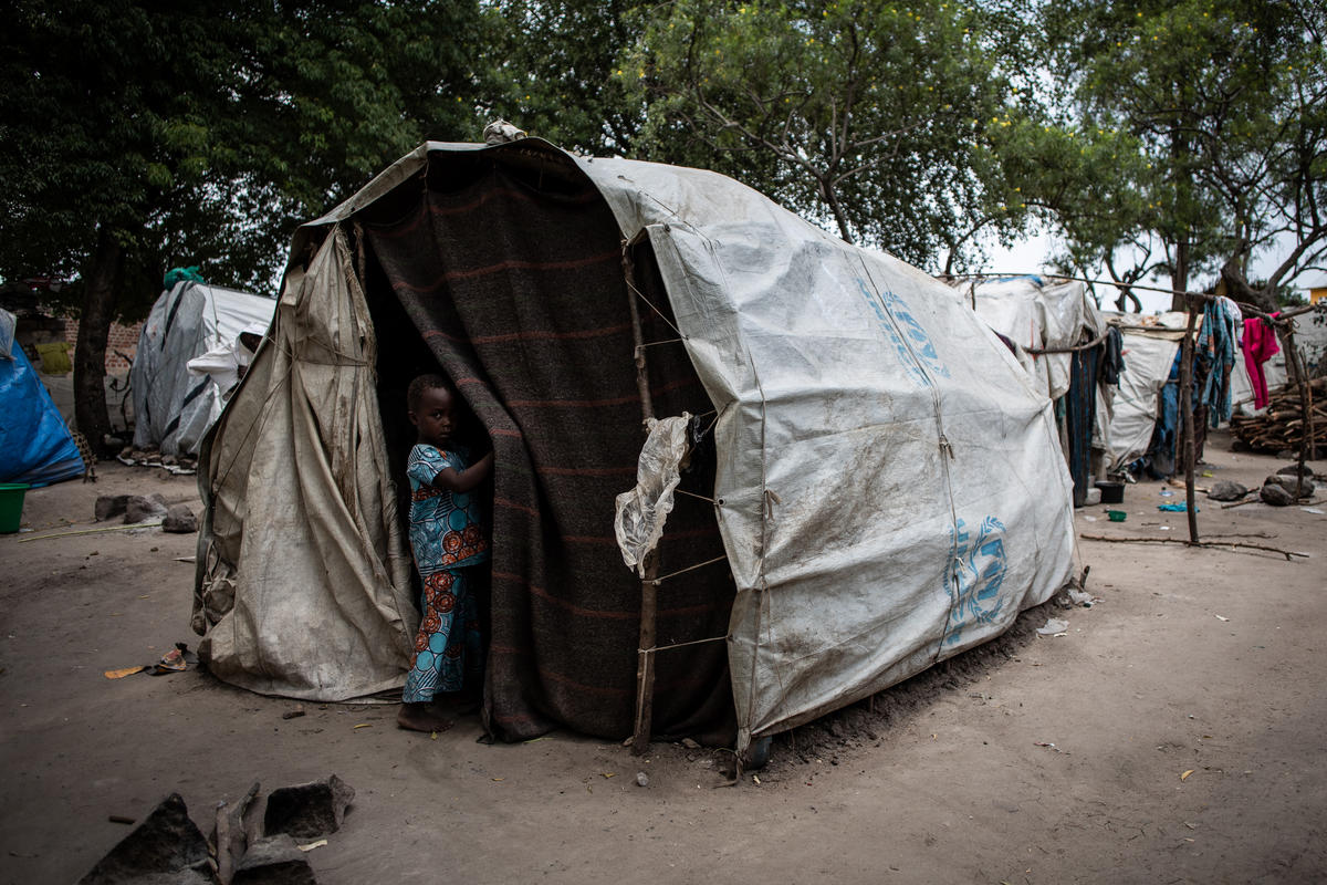 People displaced in eastern DRC face widespread human rights violations ...