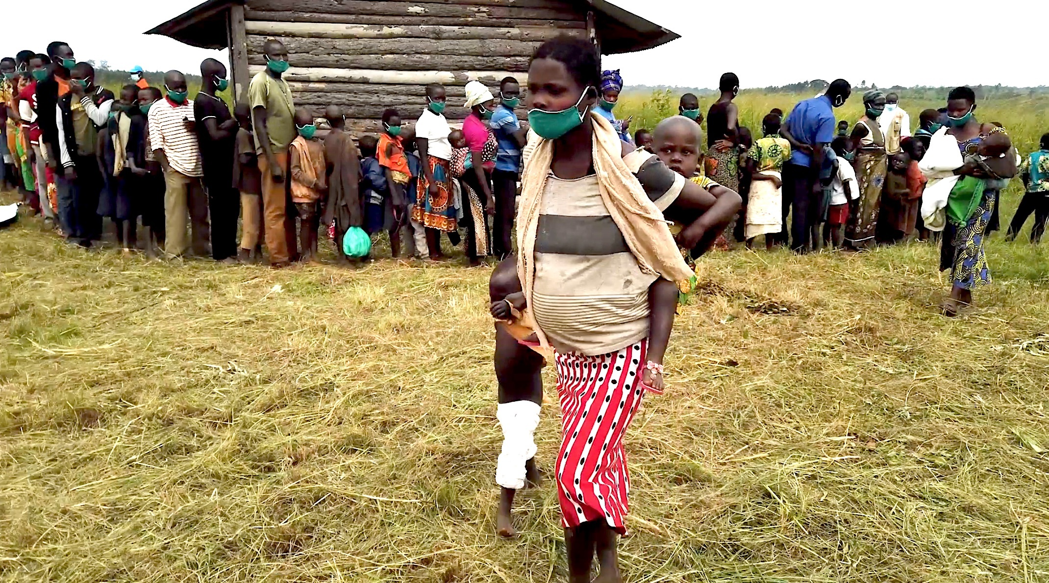 Uganda opens border to thousands fleeing Congo violence | UNHCR