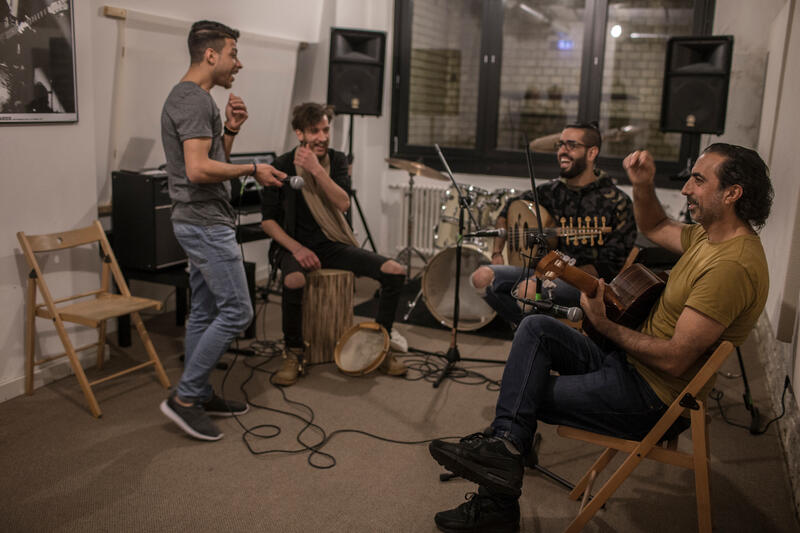 Syrian band's concerts are music to German ears | UNHCR