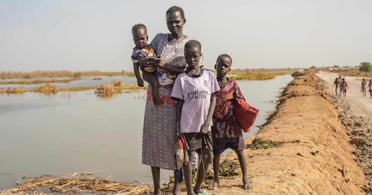 Climate change and displacement: the myths and the facts | UNHCR