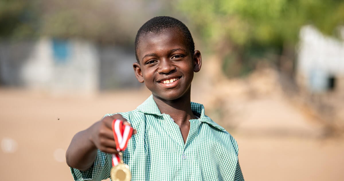 Football keeps young refugees’ dreams alive in Kenya’s Kakuma camp | UNHCR