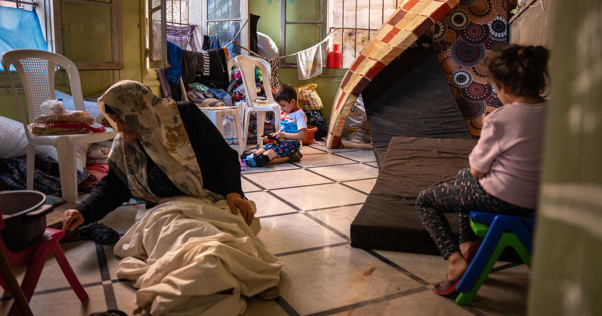 Displaced families in Lebanon yearn for peace and a return home | UNHCR
