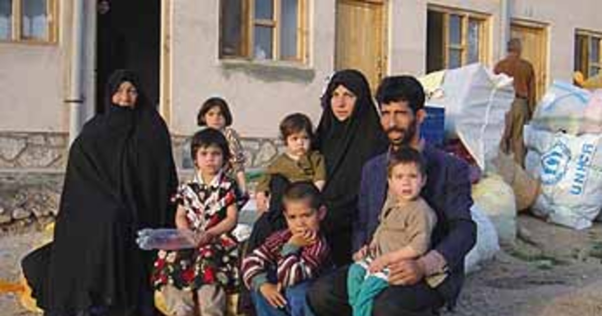Afghan returnees surge past 200,000 mark | UNHCR