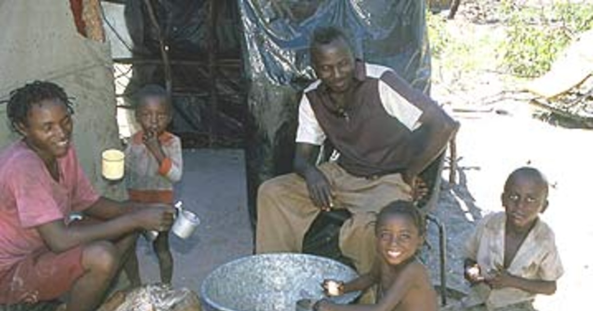 More than 200,000 Angolans say they want to go home this year | UNHCR