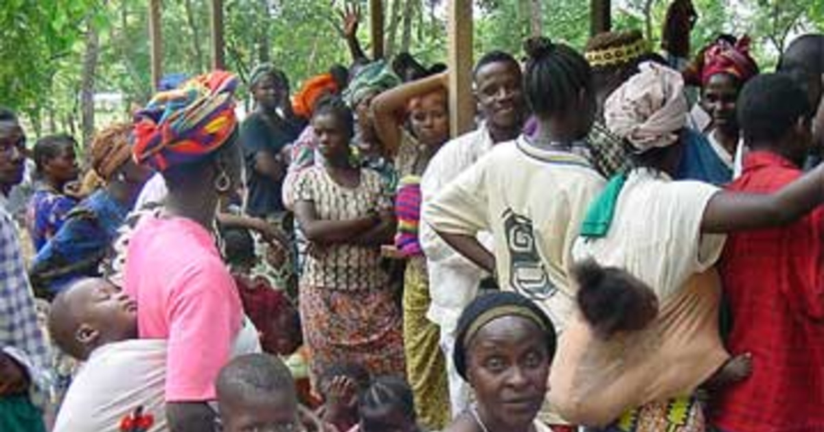 Guinea sees end of one return programme, start of another | UNHCR