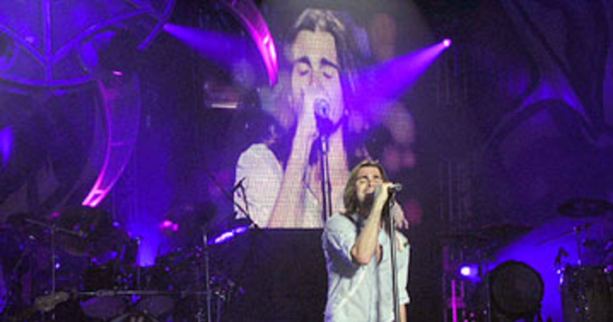 Colombian singer lends voice to refugee cause | UNHCR