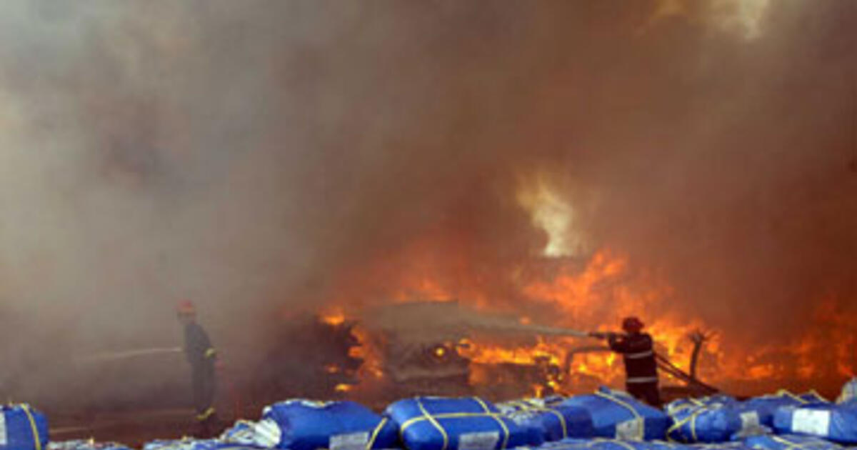 UNHCR loses key aid for Lebanon in Beirut warehouse fire | UNHCR