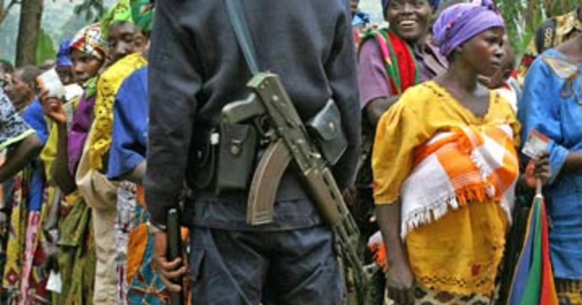 Violent clashes in eastern DRC force thousands from their homes | UNHCR