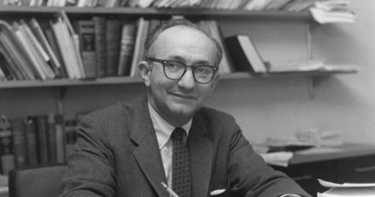 UNHCR mourns death of an architect of the 1951 Refugee Convention | UNHCR