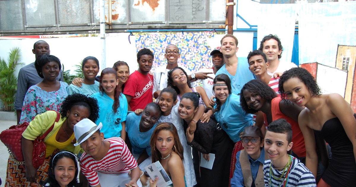 World AIDS Day: Refugees in Brazil use drama to catch the conscience ...