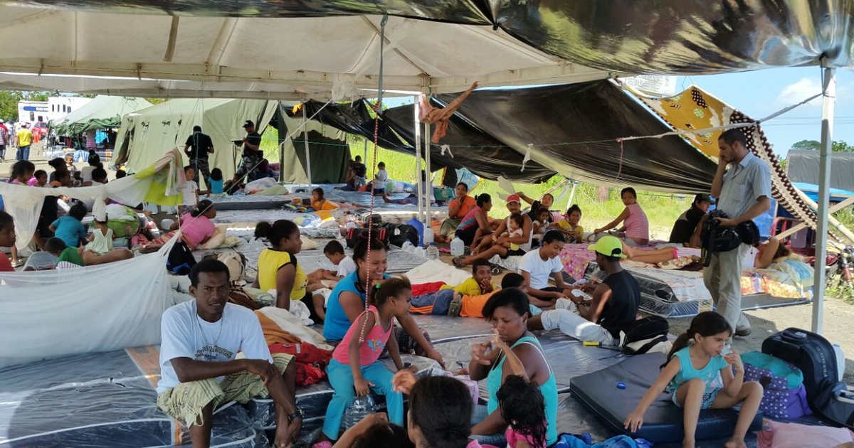 UNHCR delivers vital Ecuador quake relief to worst-hit areas | UNHCR