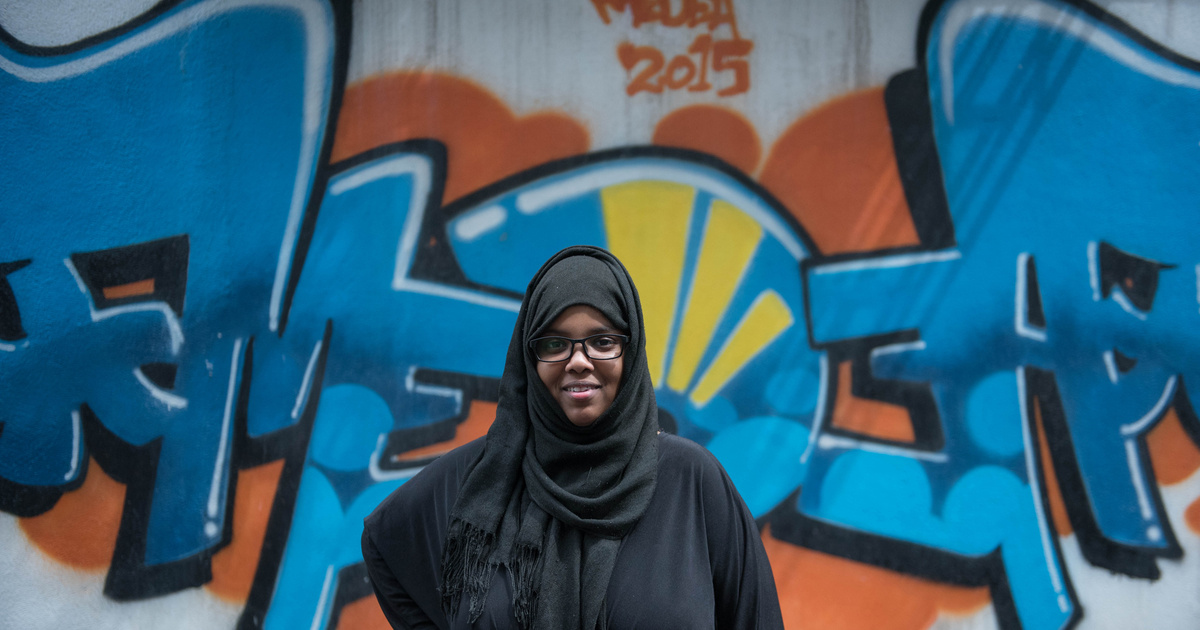 Somali student proves it's never too late to learn in Malaysia | UNHCR