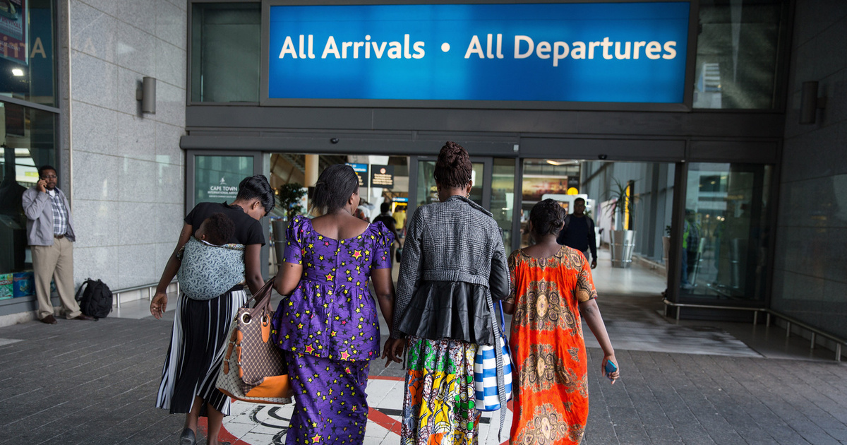 With refugee resettlement at a record low in 2020, UNHCR calls on ...