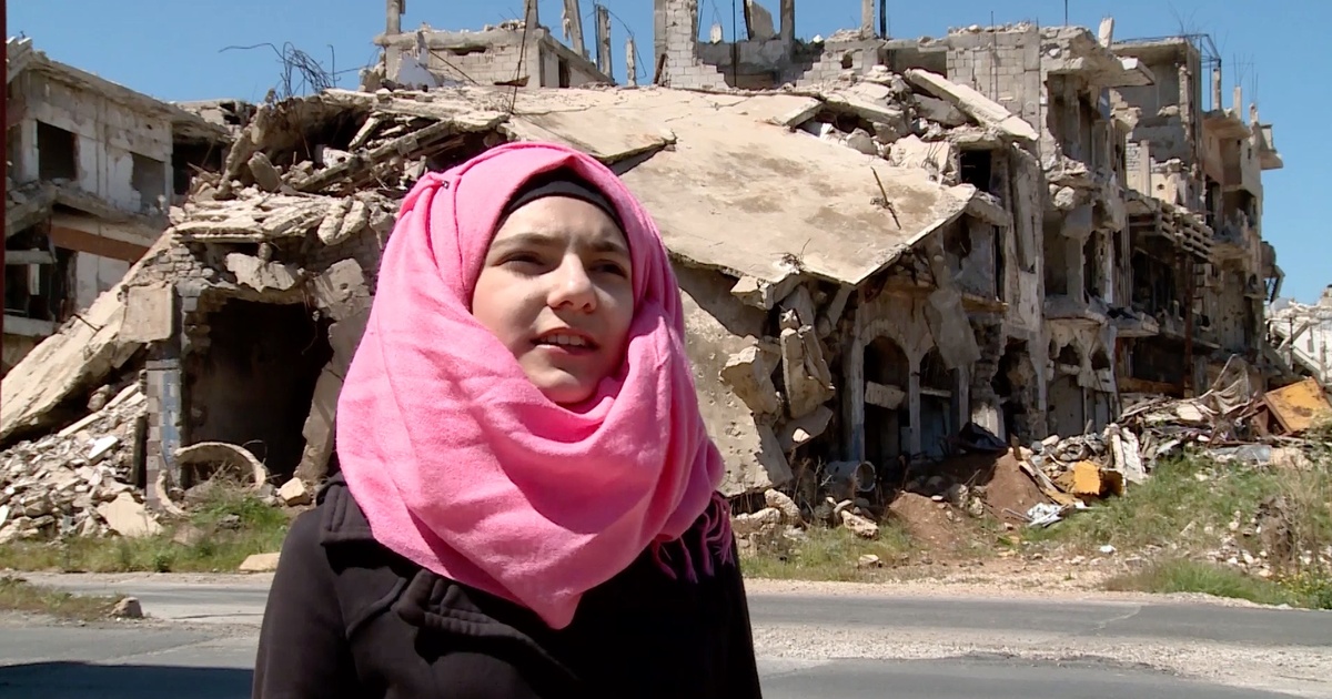With help, Syrian family rebuilds home amid the ruins of Homs | UNHCR
