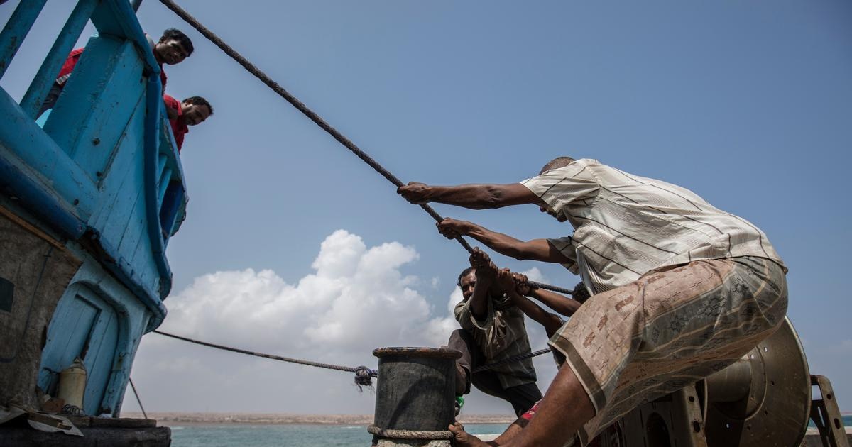 People smuggling | UNHCR