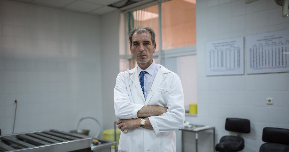 Greek forensics professor finds missing links for grieving families | UNHCR