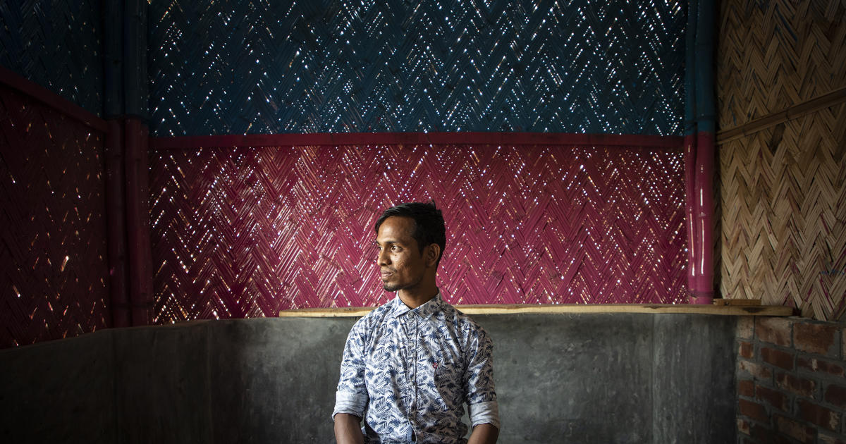 Rohingya refugee men join push to curb sexual violence | UNHCR