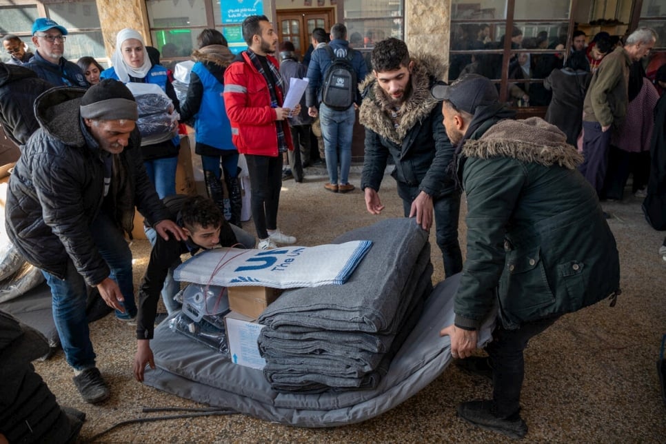 UNHCR ondersteunt noodhulpacties in Turkije en levert noodhulp in Syrië