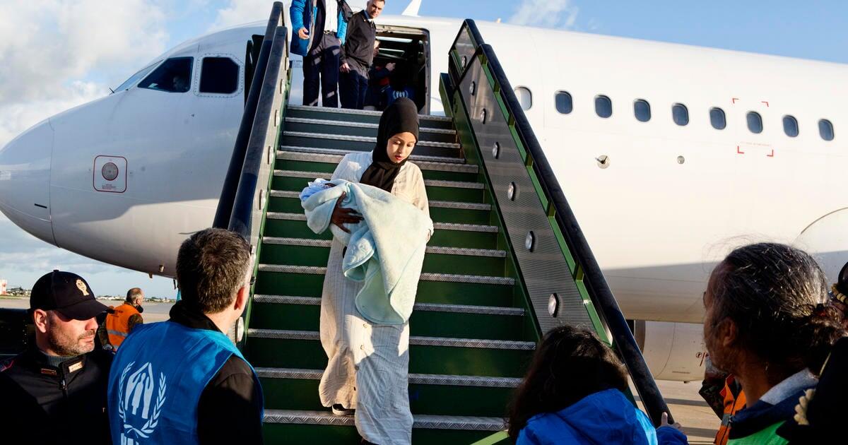 Build better futures | UNHCR UK