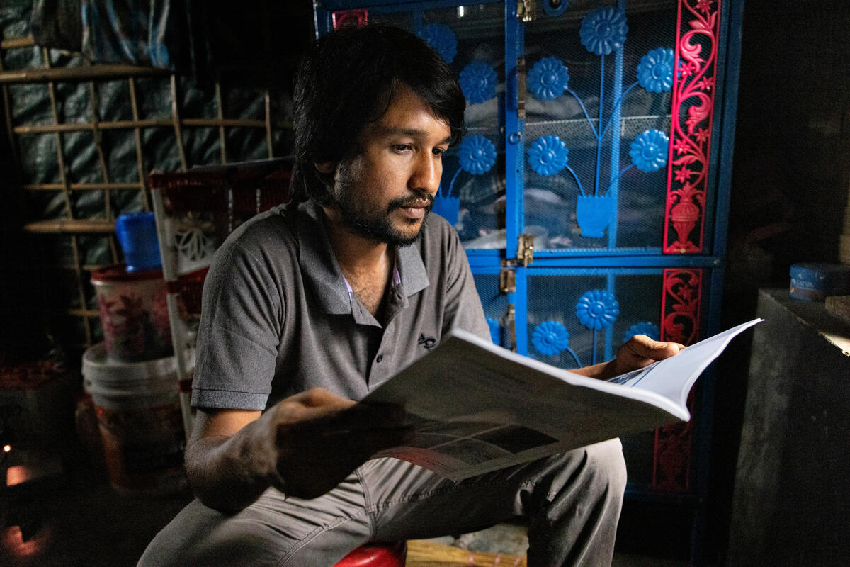 With photographs, words, and deeds, Rohingya refugee storytellers weave ...