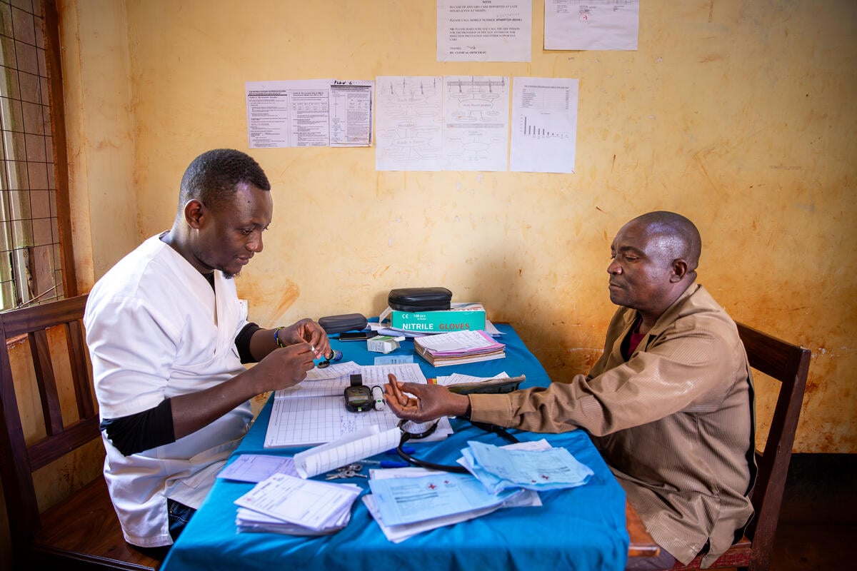 Access to healthcare | UNHCR US