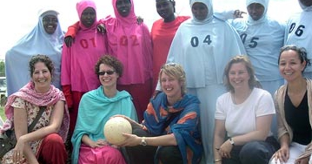 Designers on a mission: dressing refugee girls for sports | UNHCR US
