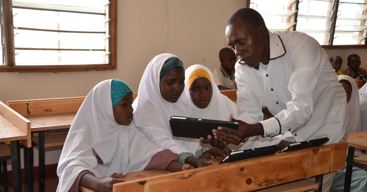 Innovation: UNHCR and Vodafone bring tablet-based learning to 18,000 ...